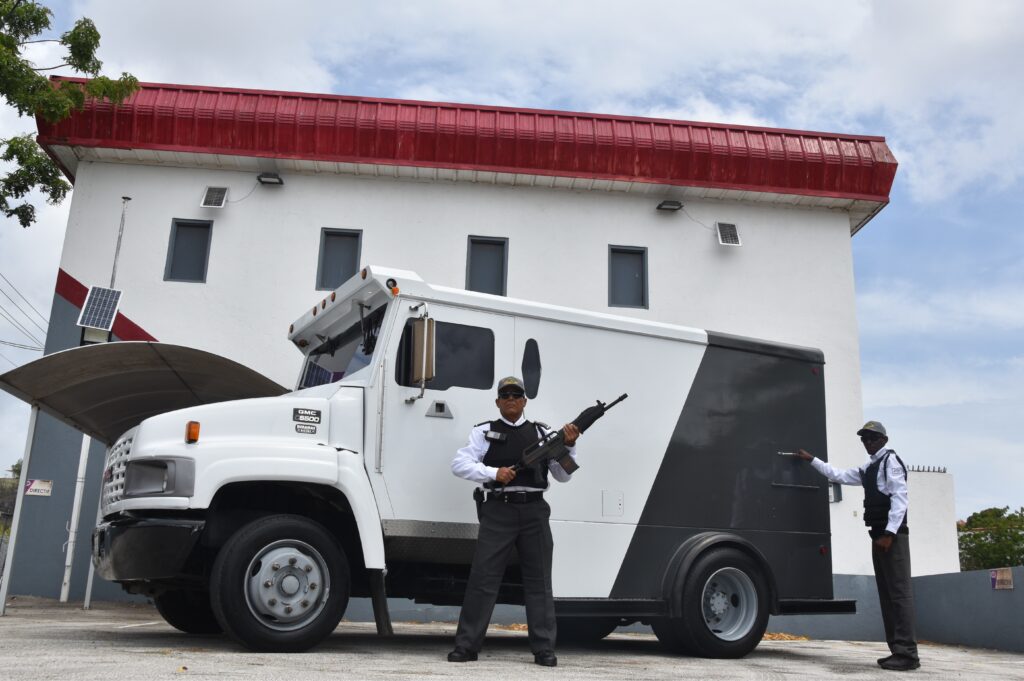 Armored Truck – Speedy Security Group